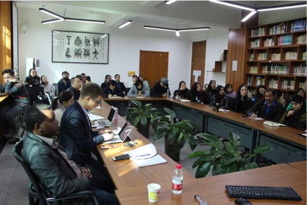 国际与比较教育著名学者Keith Lewin教授做客书院讲会-陕西师范大学教育学部(田家炳教育书院)